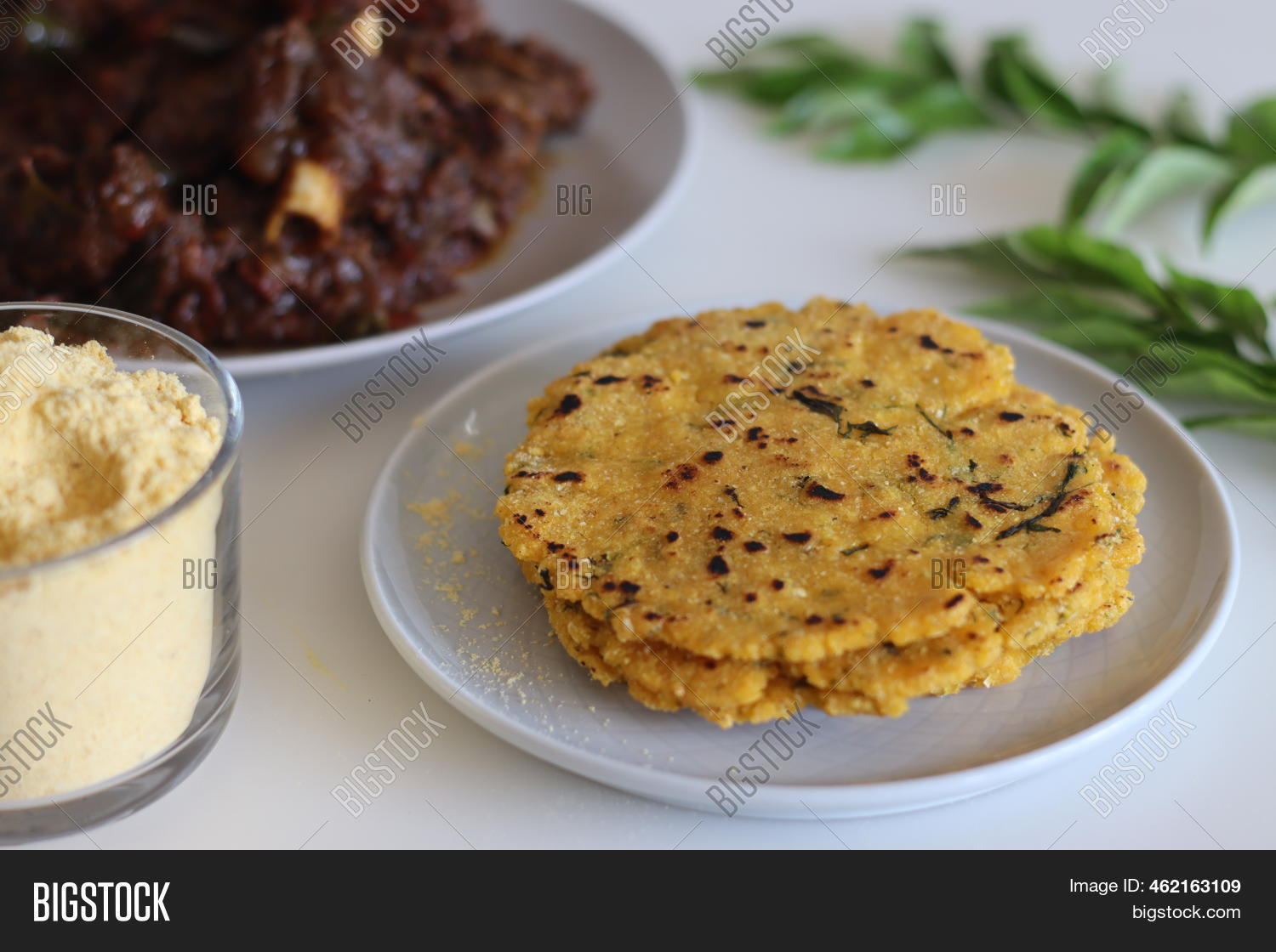Makki Ki Roti Maize Image & Photo (Free Trial) | Bigstock