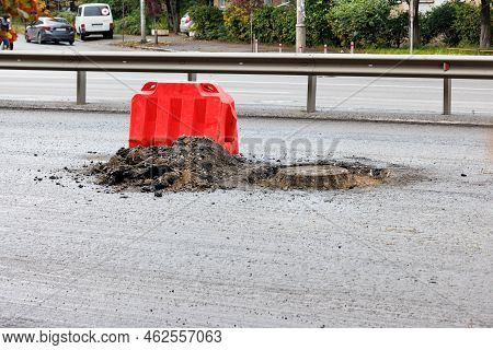 Red Road Barrier Warns Image & Photo (Free Trial) | Bigstock