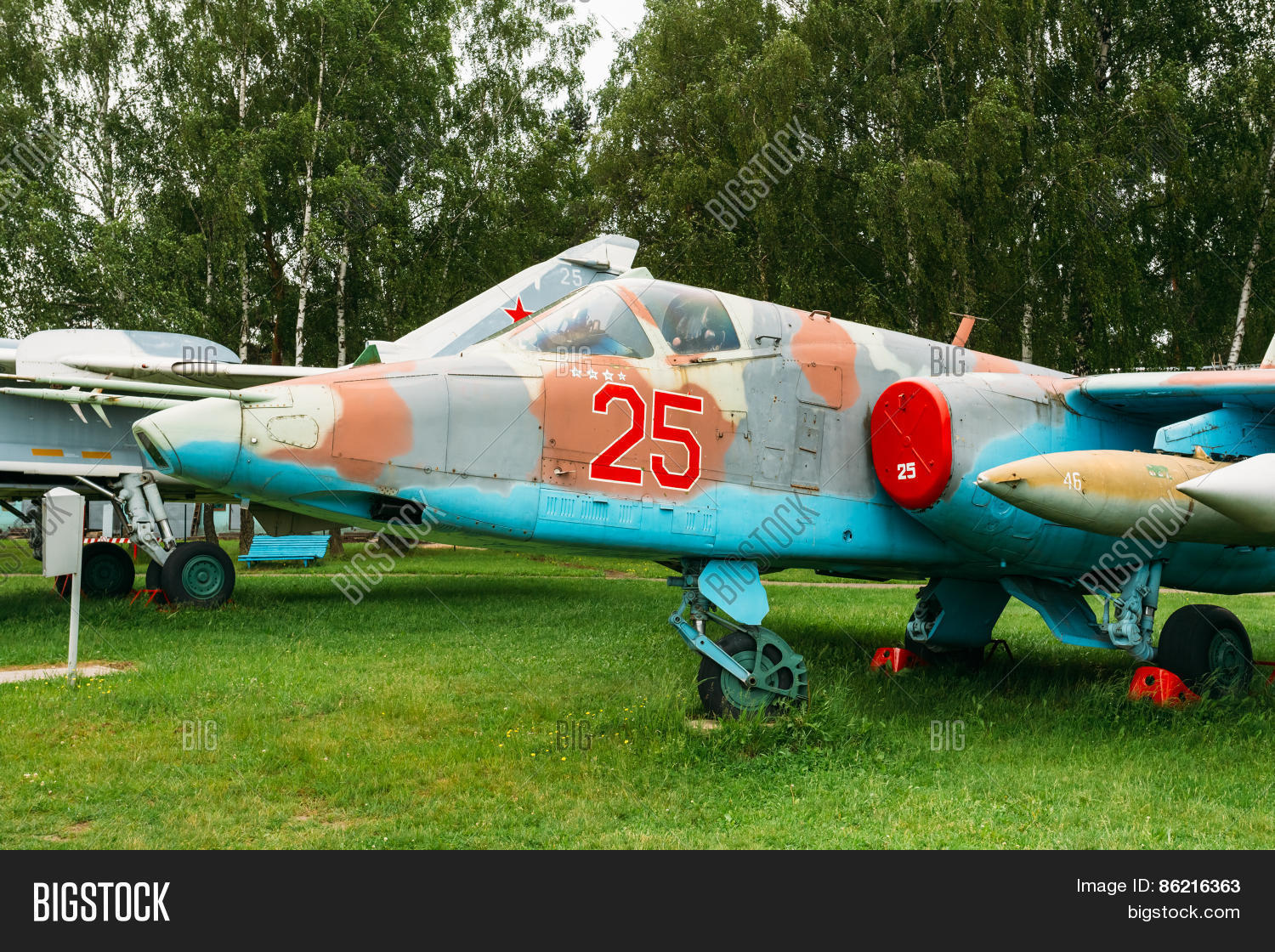 Su-25 - Soviet Armored Image & Photo (Free Trial) | Bigstock