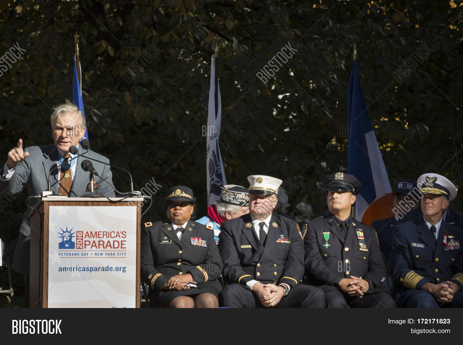 NEW YORK - 11 NOV 2016 Image & Photo (Free Trial) | Bigstock