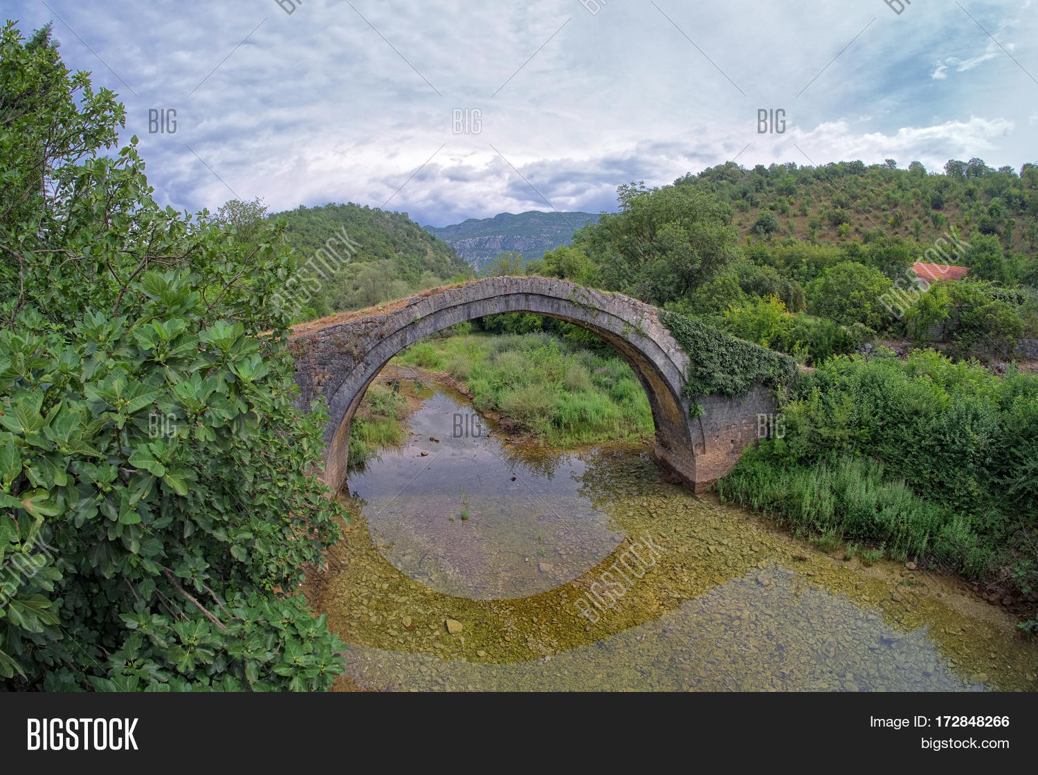 Old Arch Stone Bridge Image & Photo (Free Trial) | Bigstock