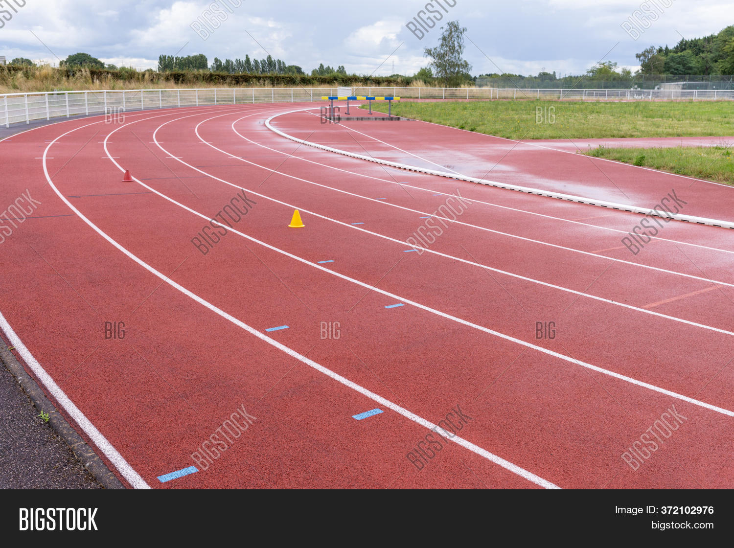 Sport Stadium Running Image & Photo (Free Trial) | Bigstock
