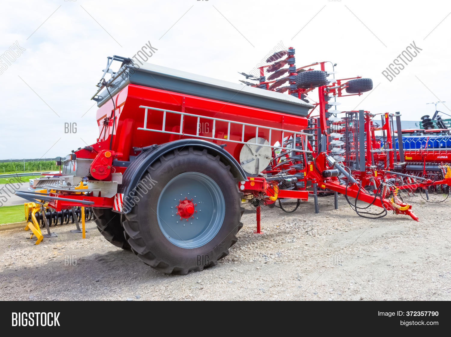 Kyiv, Ukraine - June Image & Photo (Free Trial) | Bigstock