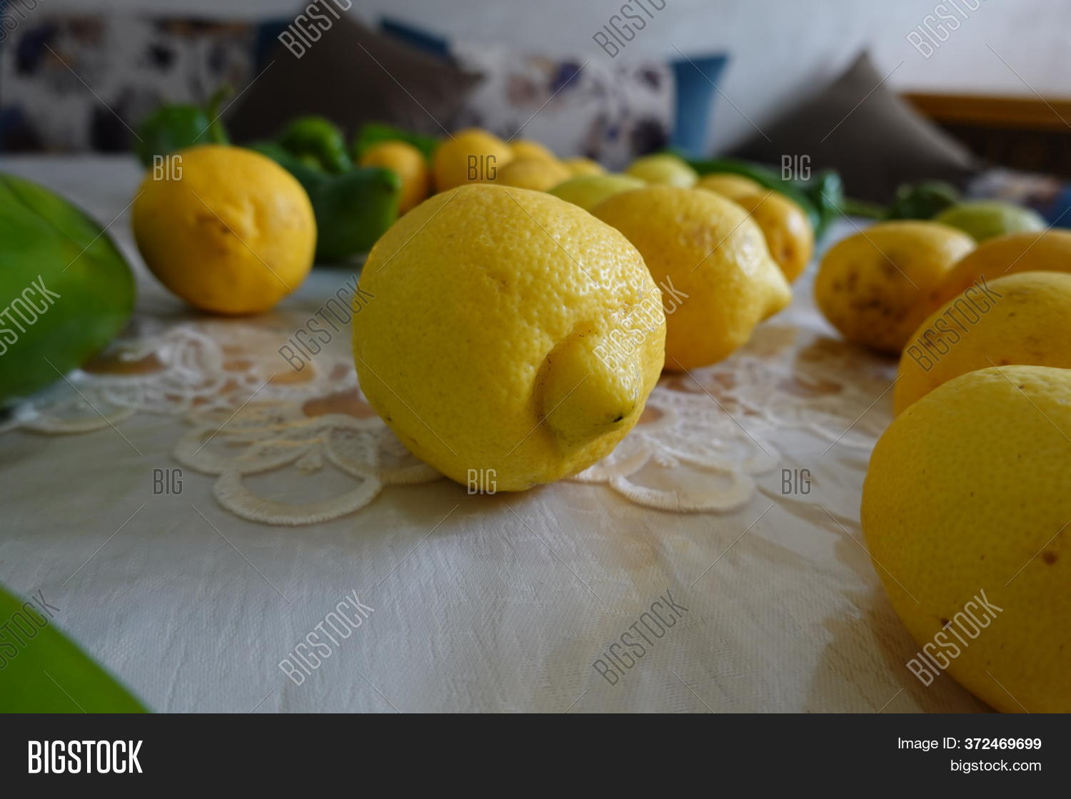 Yellow Fresh Lemons Image & Photo (Free Trial) | Bigstock