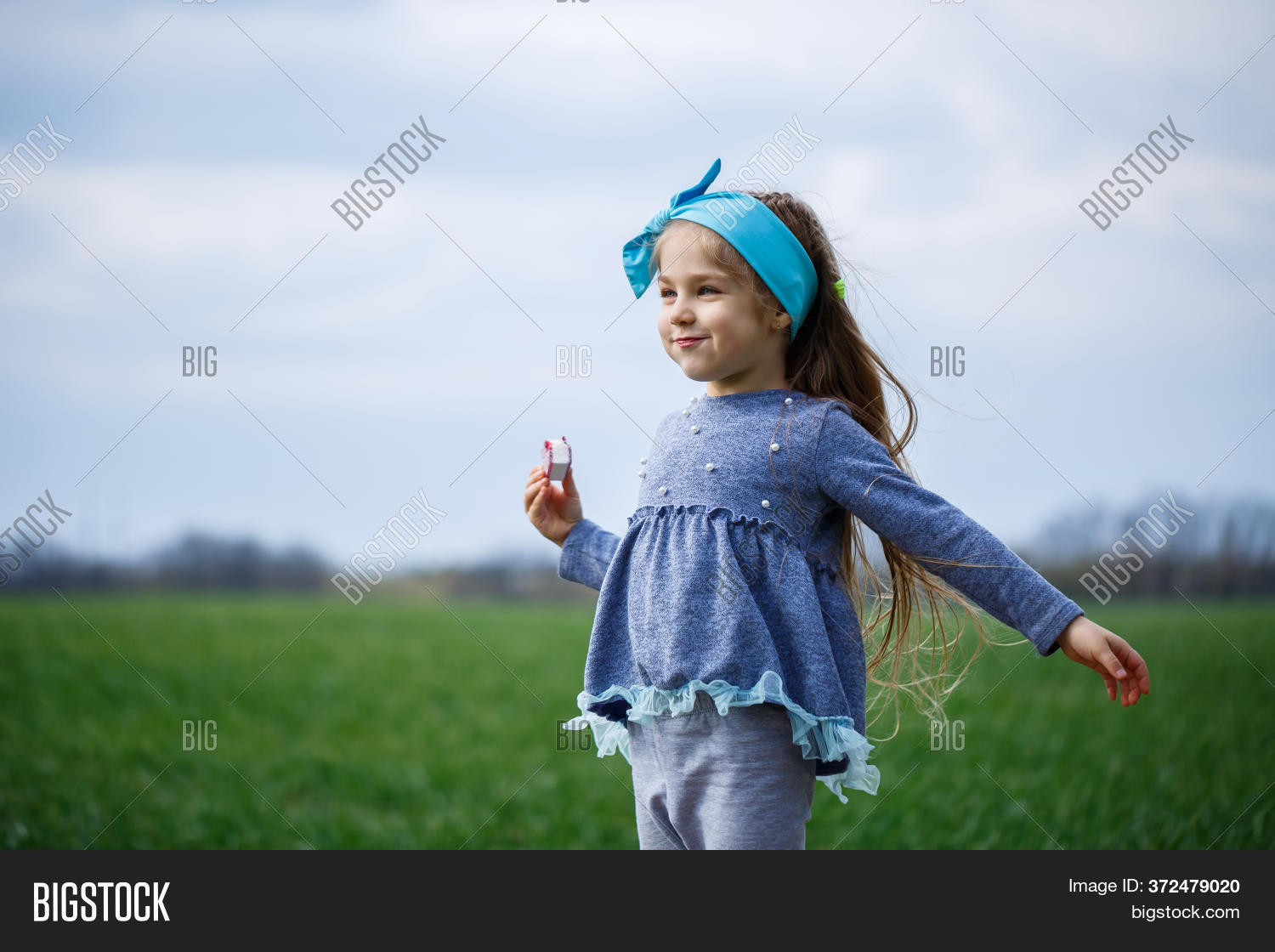 Little Girl Child Runs Image & Photo (Free Trial) | Bigstock