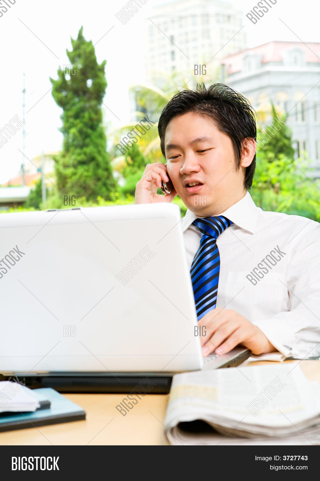 Negotiation Through Image & Photo (Free Trial) | Bigstock