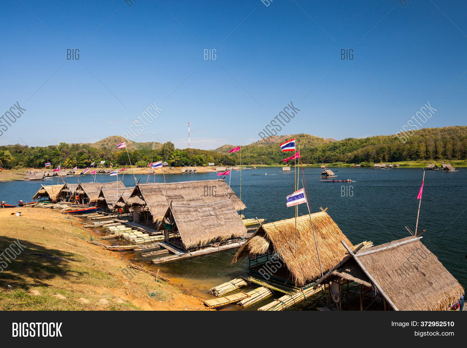 Bamboo Raft Floating Image & Photo (Free Trial) | Bigstock