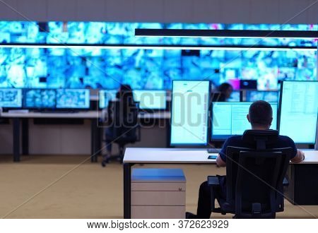 ภาพและภาพถ่าย (ทดลองใช้ฟรี) | Bigstock