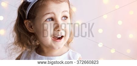 Happy Amazed Female Image & Photo (Free Trial) | Bigstock