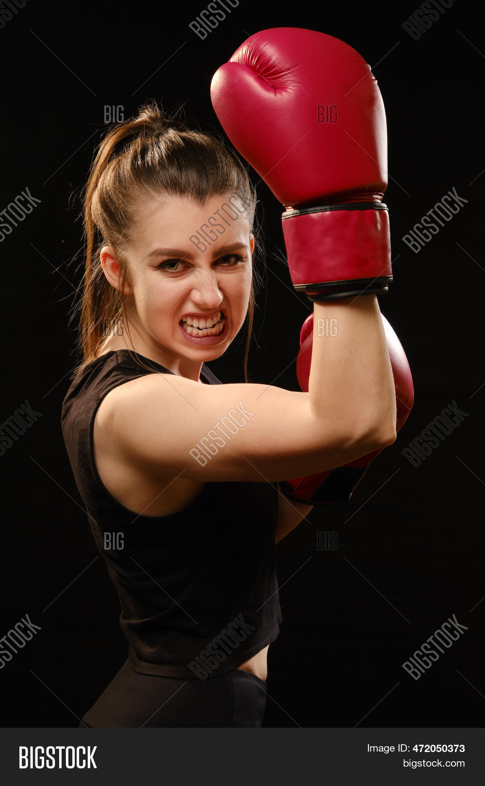 Muay Thai Female Boxer Image & Photo (Free Trial) | Bigstock