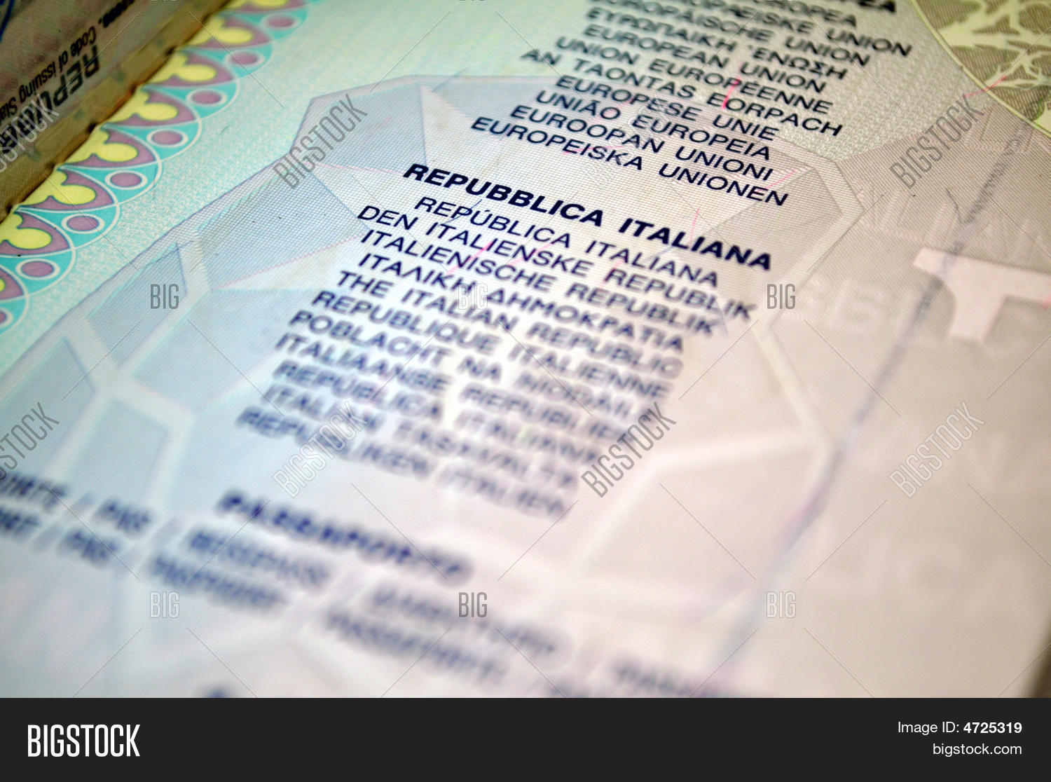 Italian Passport Image & Photo (Free Trial) | Bigstock