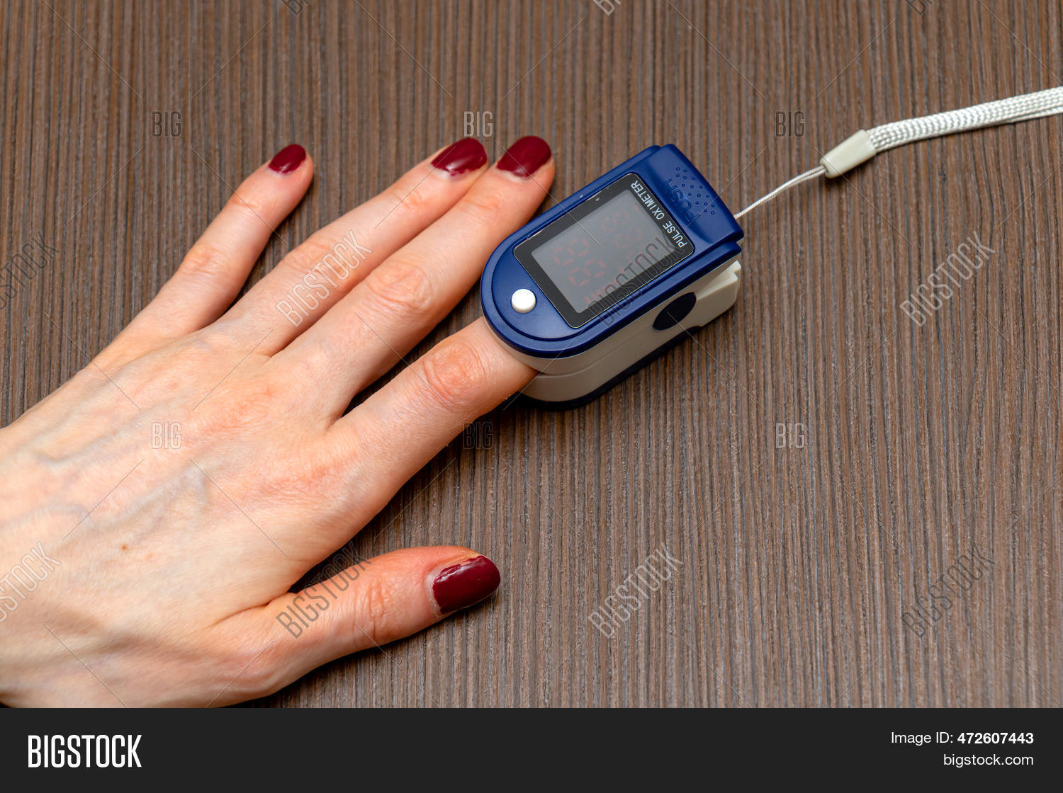 Pulse Oximeter Device Image & Photo (Free Trial) | Bigstock