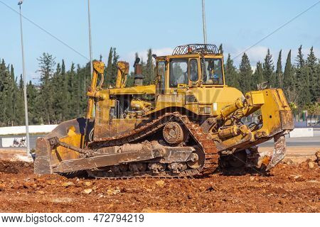 Bulldozer Plow Bucket Image & Photo (Free Trial) | Bigstock