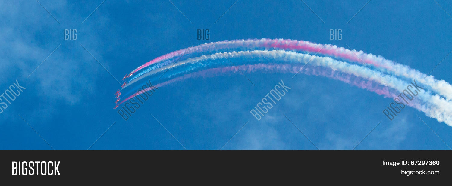 Red Arrows Jet Planes Image & Photo (Free Trial) | Bigstock