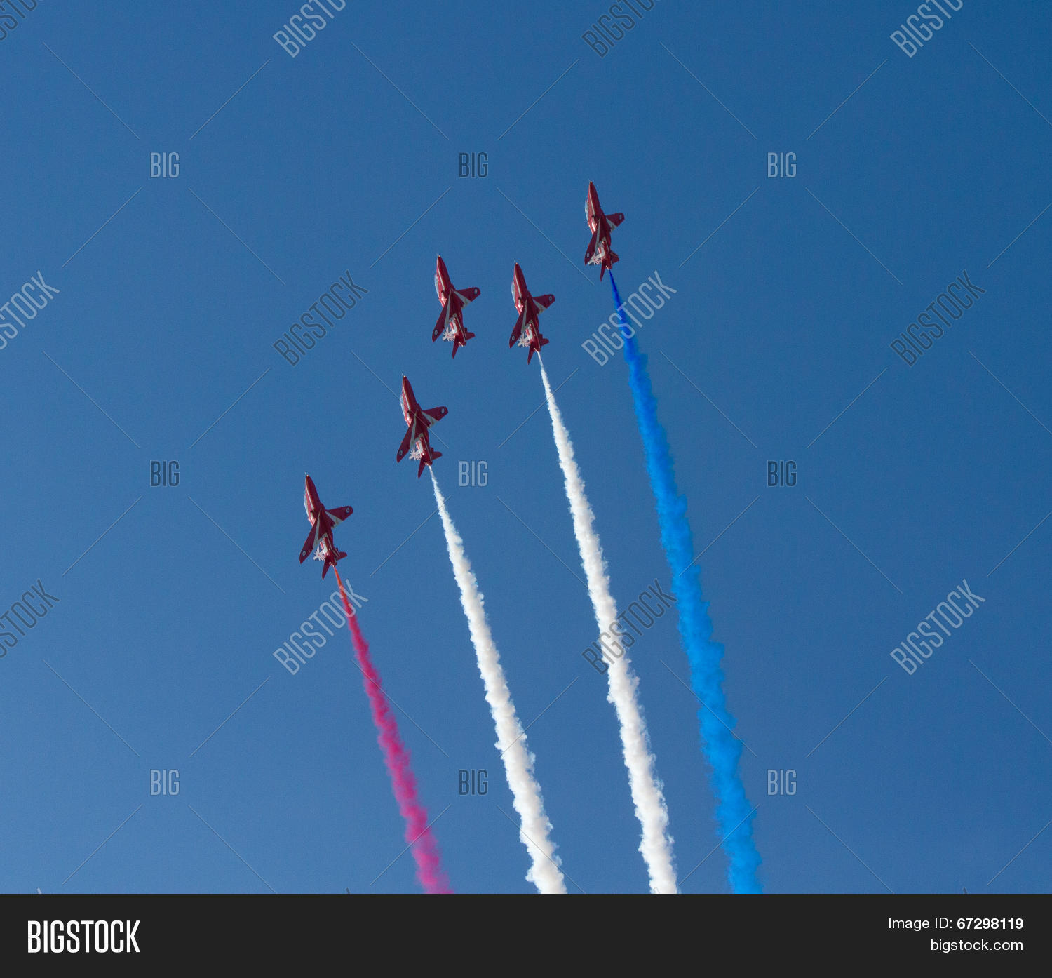 Red Arrows Jet Planes Image & Photo (Free Trial) | Bigstock