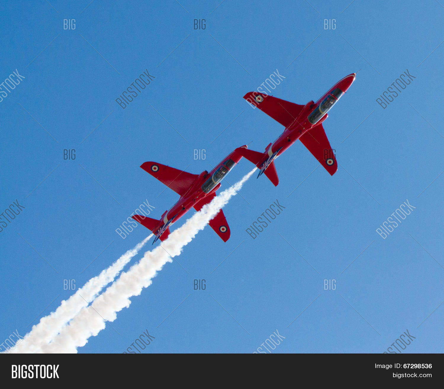 Red Arrows Jet Planes Image & Photo (Free Trial) | Bigstock
