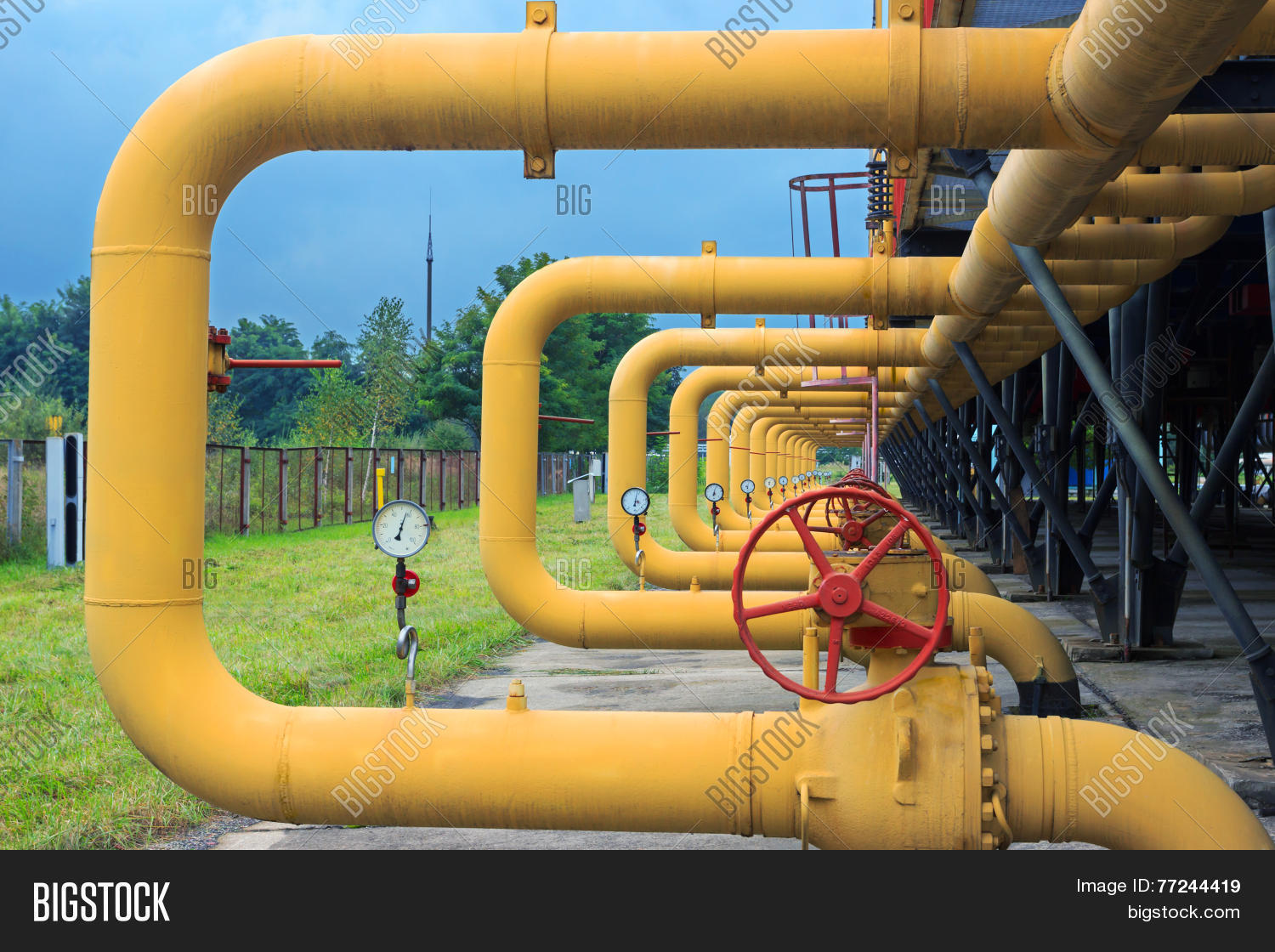 Pipes Valves On Gas Image & Photo (Free Trial) | Bigstock