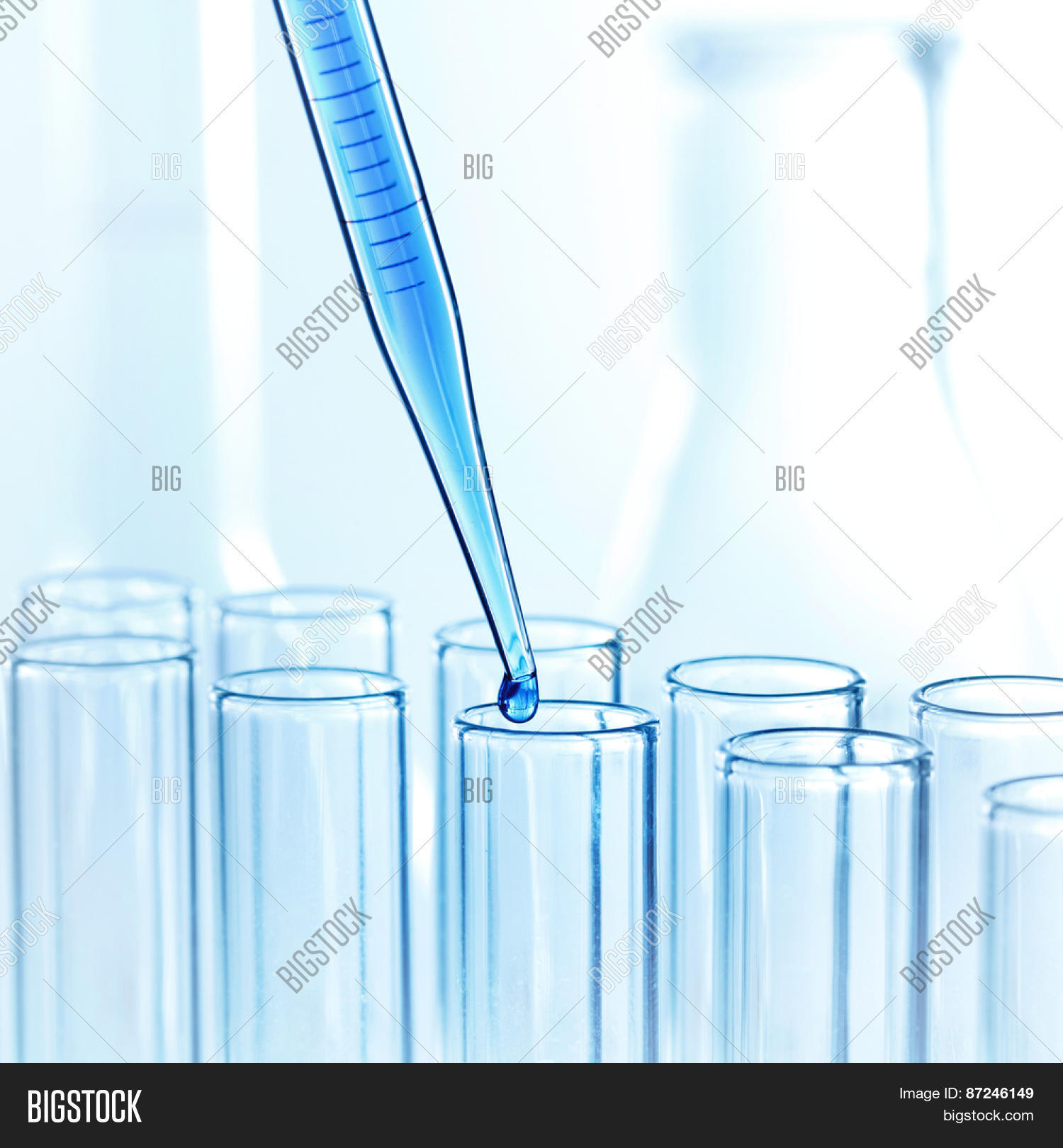 Laboratory Pipette Image & Photo (Free Trial) | Bigstock