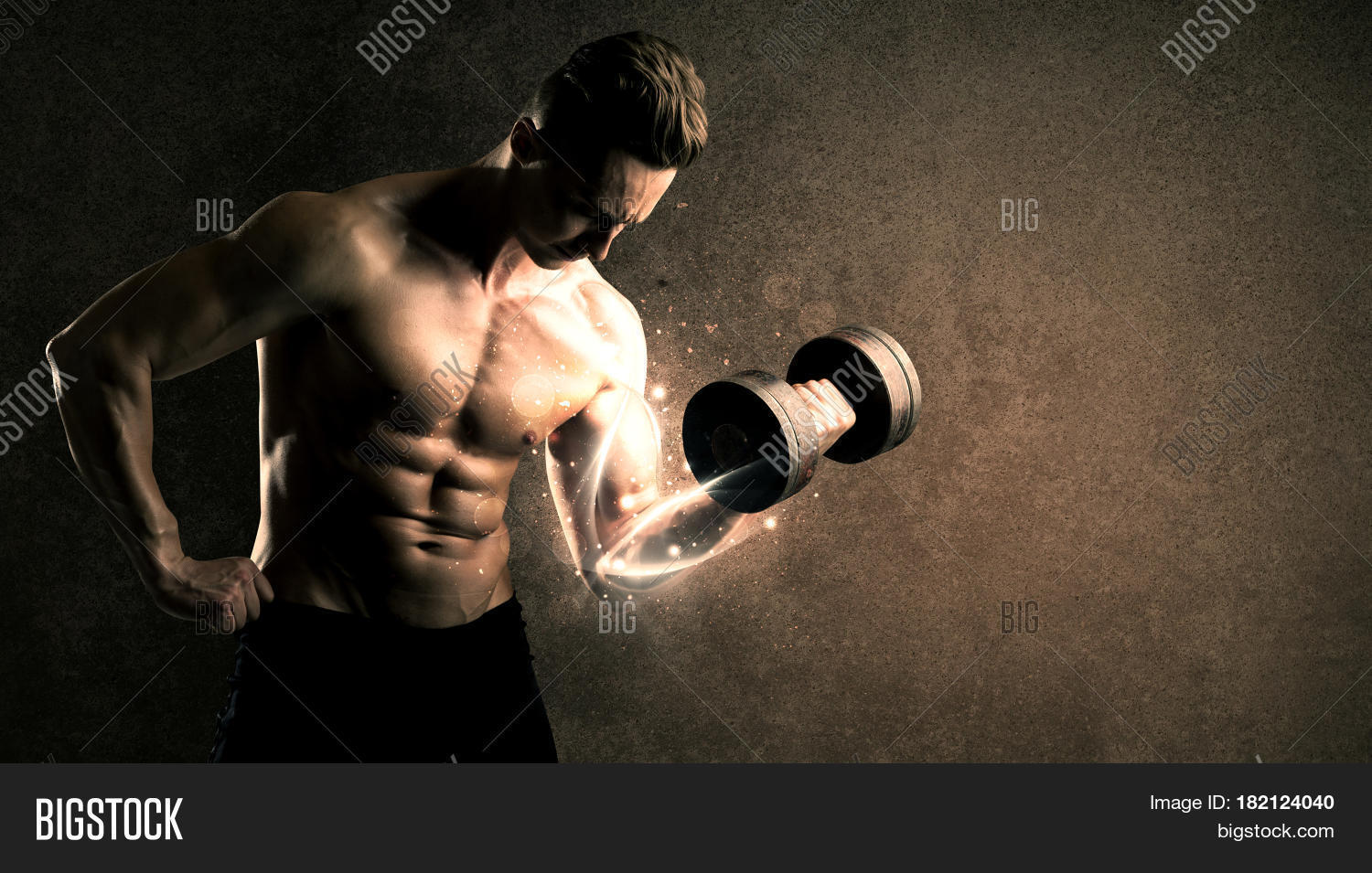 Bodybuilder Lifting Image & Photo (Free Trial) | Bigstock