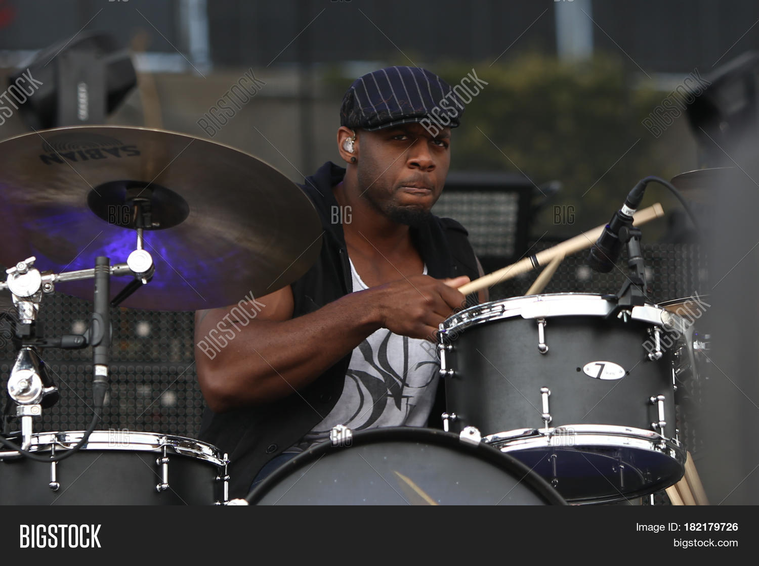 FRISCO, TX-APR 24: Image & Photo (Free Trial) | Bigstock