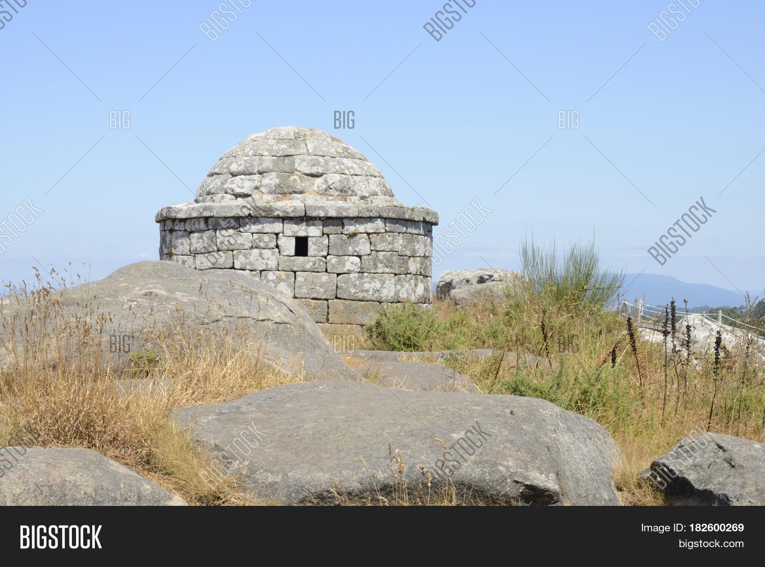 Circular Watchtower Image & Photo (Free Trial) | Bigstock