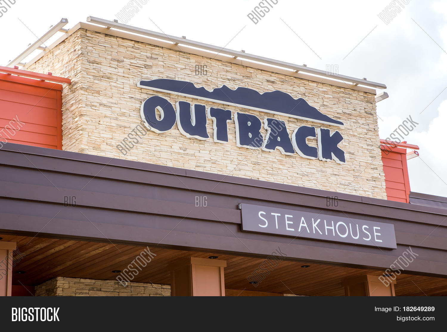 Outback Steakhouse Image & Photo (Free Trial) | Bigstock