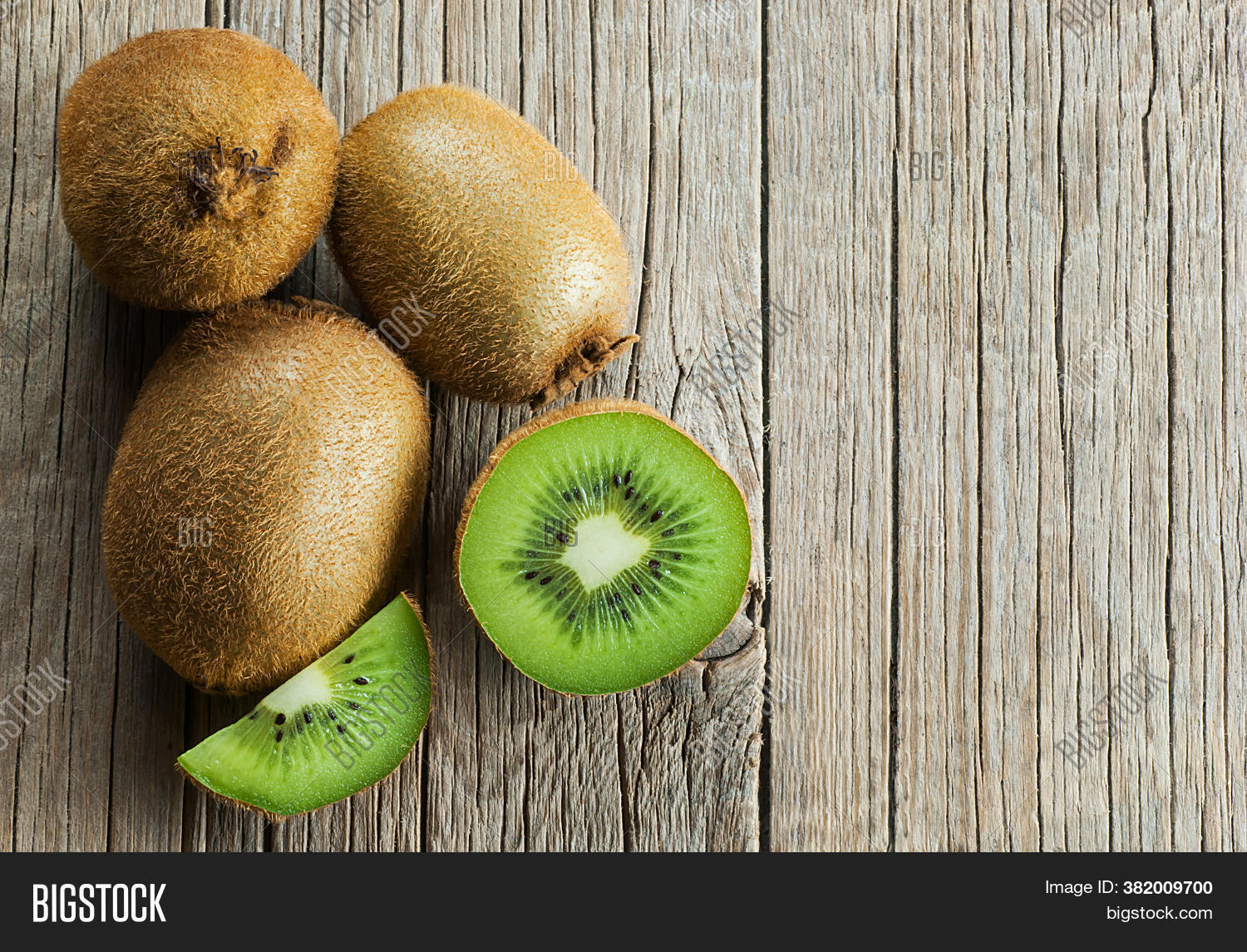 Fresh Ripe Sliced Kiwi Image & Photo (Free Trial) | Bigstock