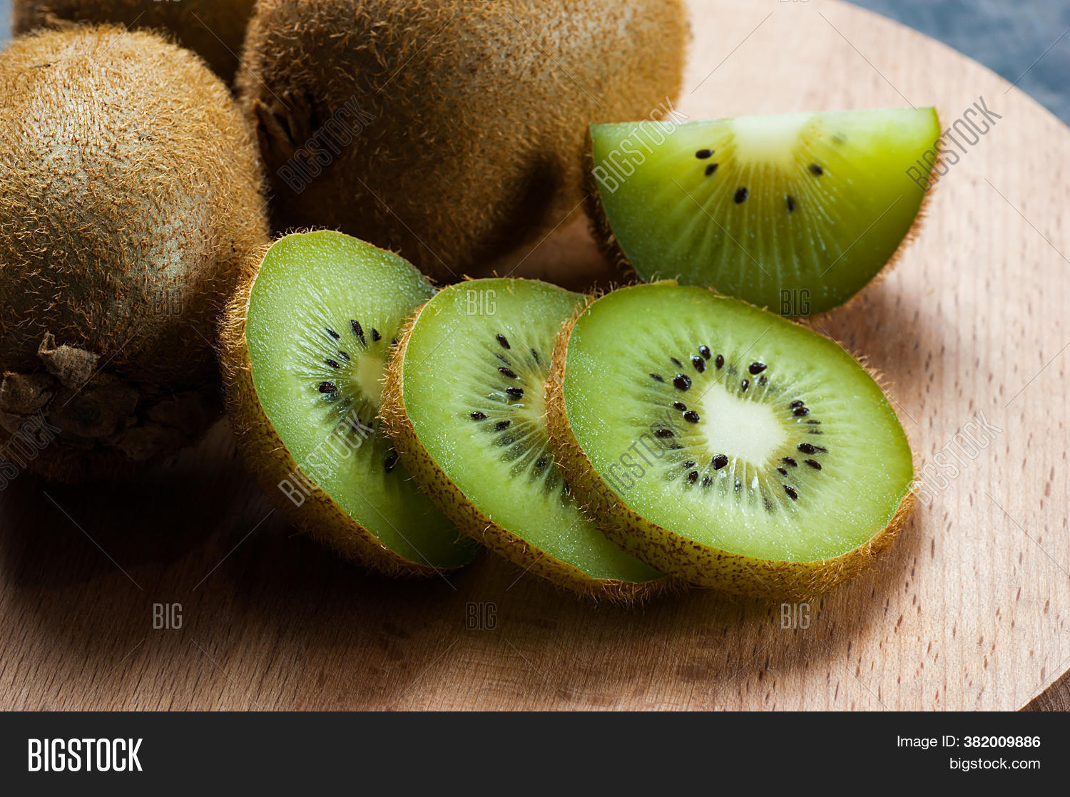 Fresh Ripe Sliced Kiwi Image & Photo (Free Trial) | Bigstock