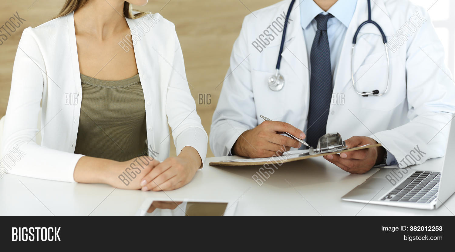 Doctor Patient Image & Photo (Free Trial) | Bigstock