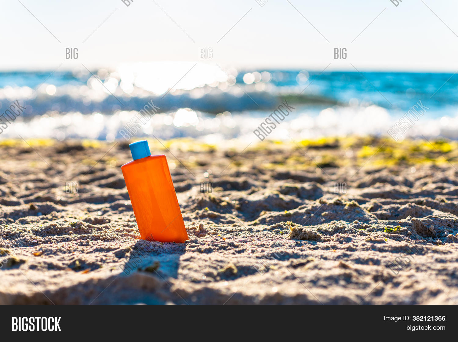 Bottle Sun Protection Image & Photo (Free Trial) | Bigstock