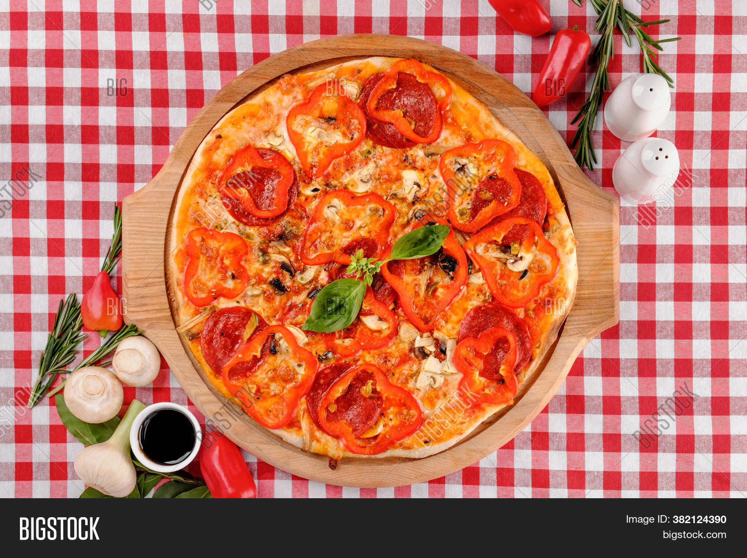 Neapolitan Pepperoni Image & Photo (Free Trial) | Bigstock