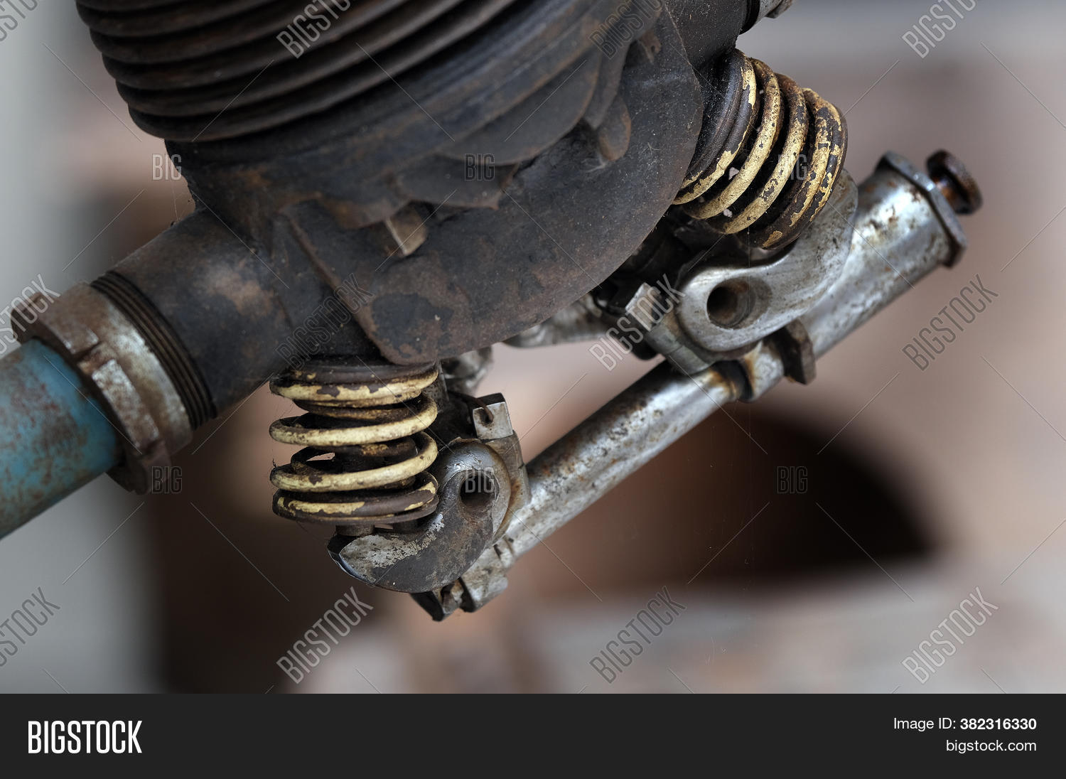 External Valve Springs Image & Photo (Free Trial) | Bigstock