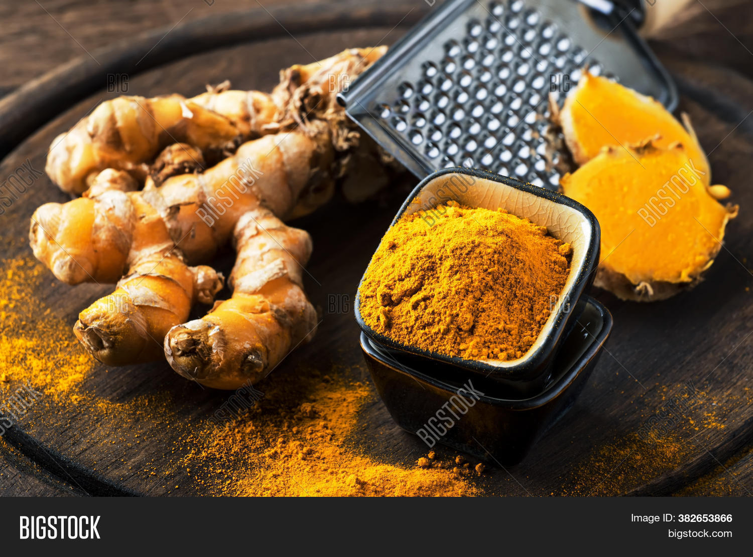 Turmeric Powder Fresh Image & Photo (Free Trial) | Bigstock