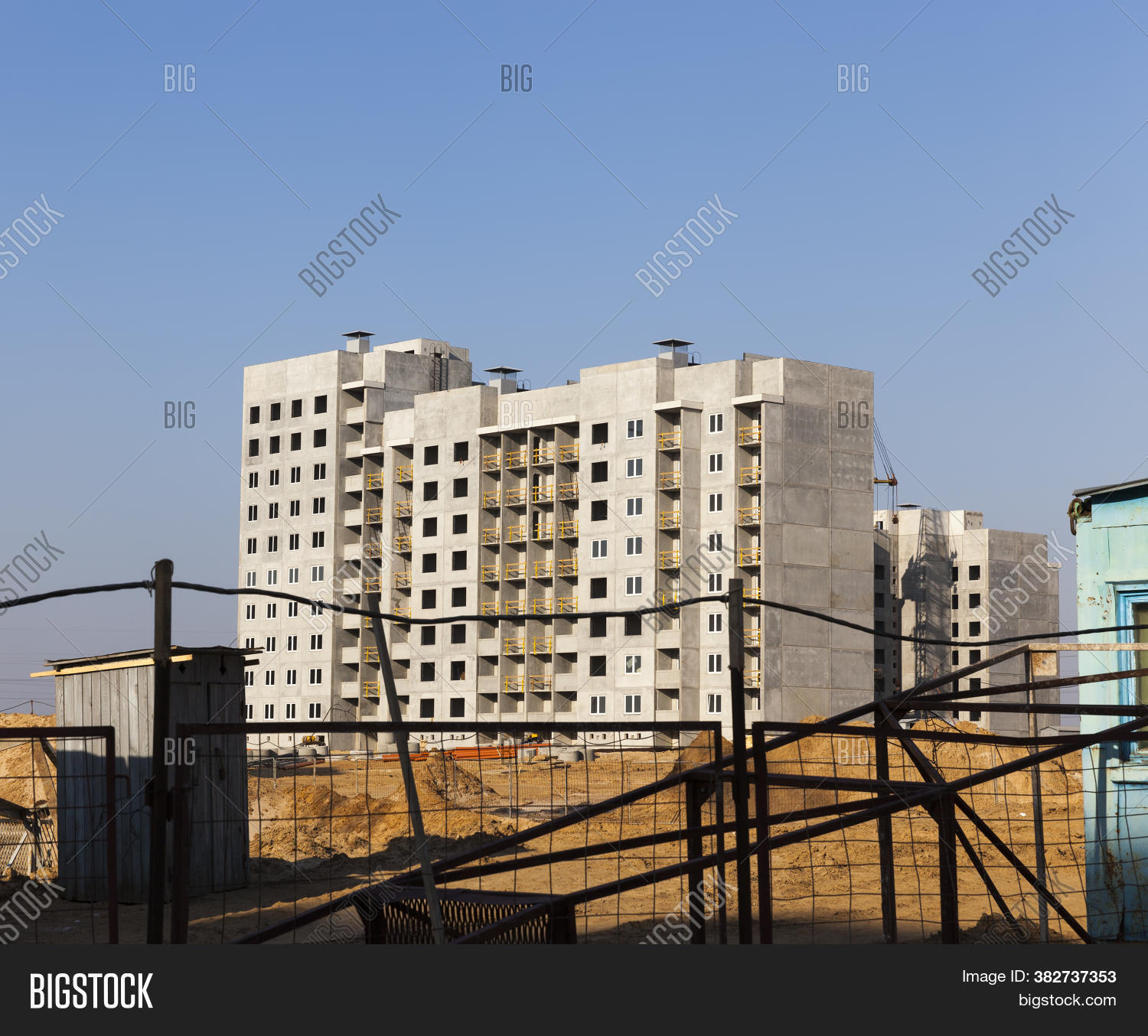 Construction Apartment Image & Photo (Free Trial) | Bigstock