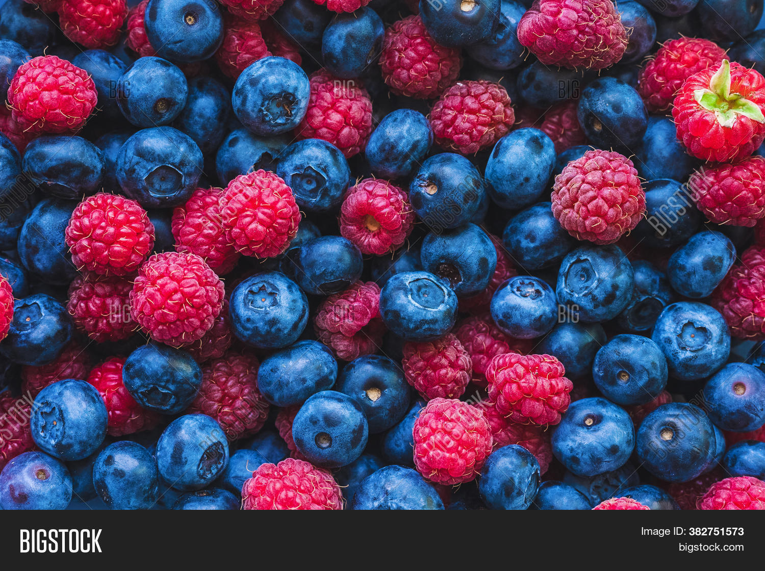 Lots Fresh Raspberries Image & Photo (Free Trial) | Bigstock