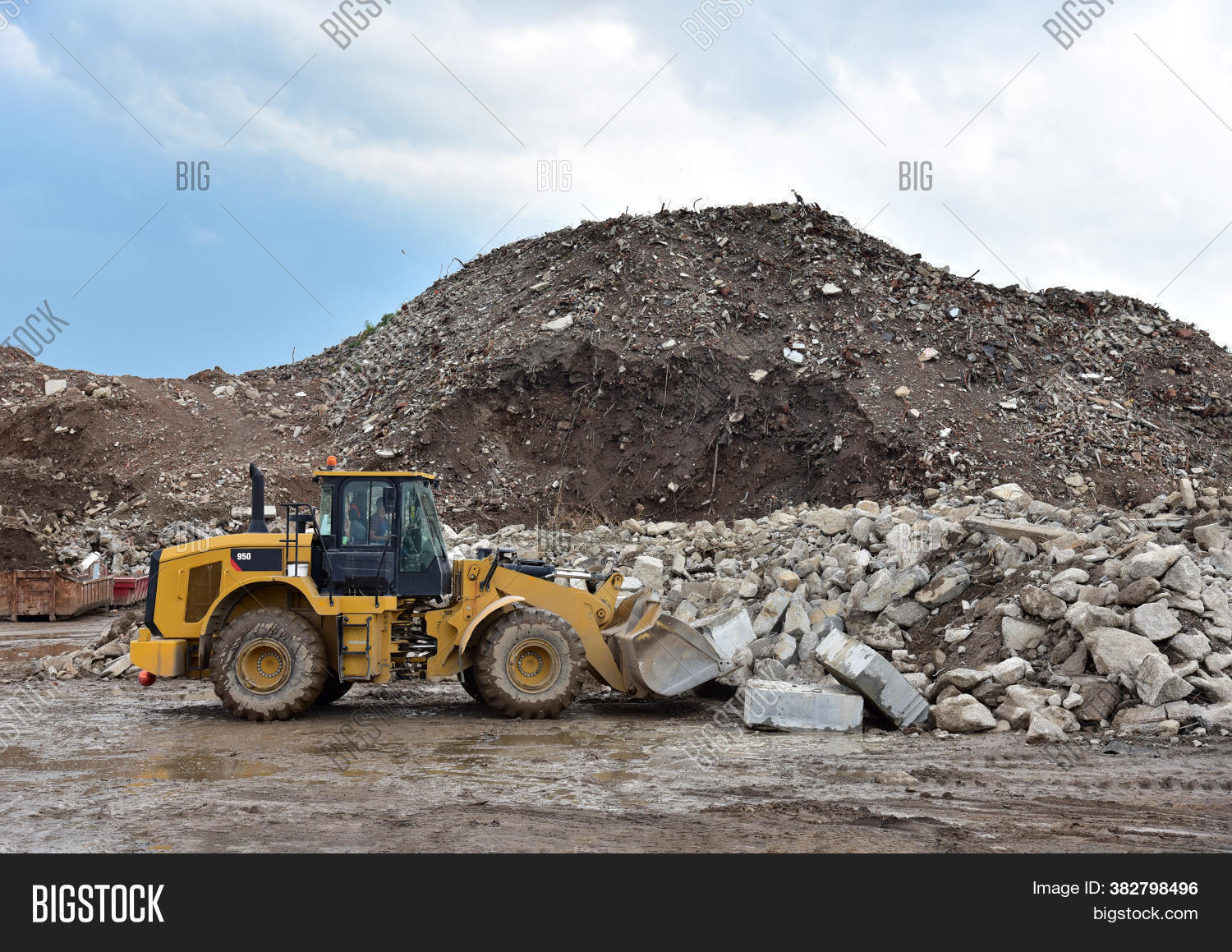 Front End Loader Image & Photo (Free Trial) | Bigstock