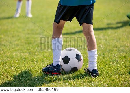 Football Players Feet Image & Photo (Free Trial) | Bigstock