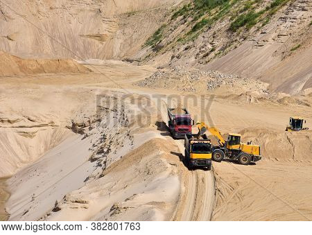 Wheel Front-end Loader Image & Photo (Free Trial) | Bigstock