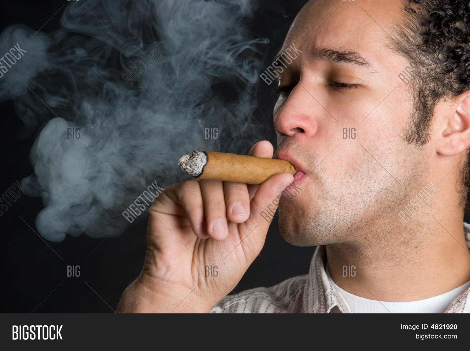 Man Smoking Cigar Image & Photo (Free Trial) | Bigstock