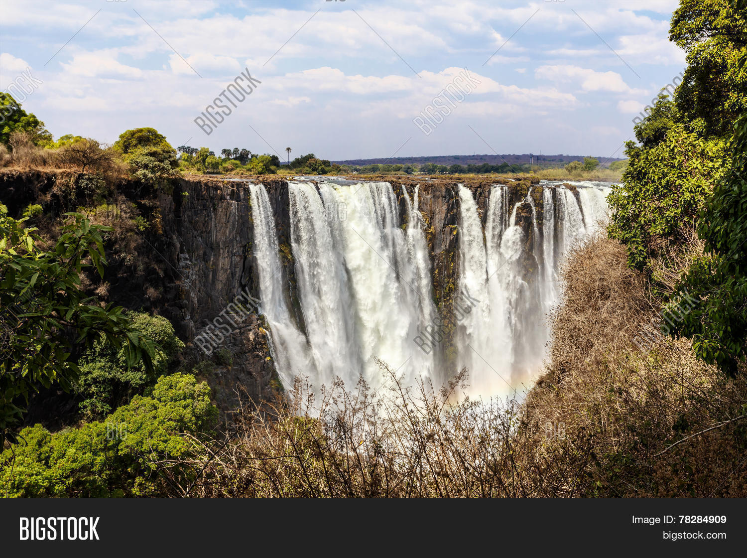 Victoria Falls Mist Image & Photo (Free Trial) | Bigstock