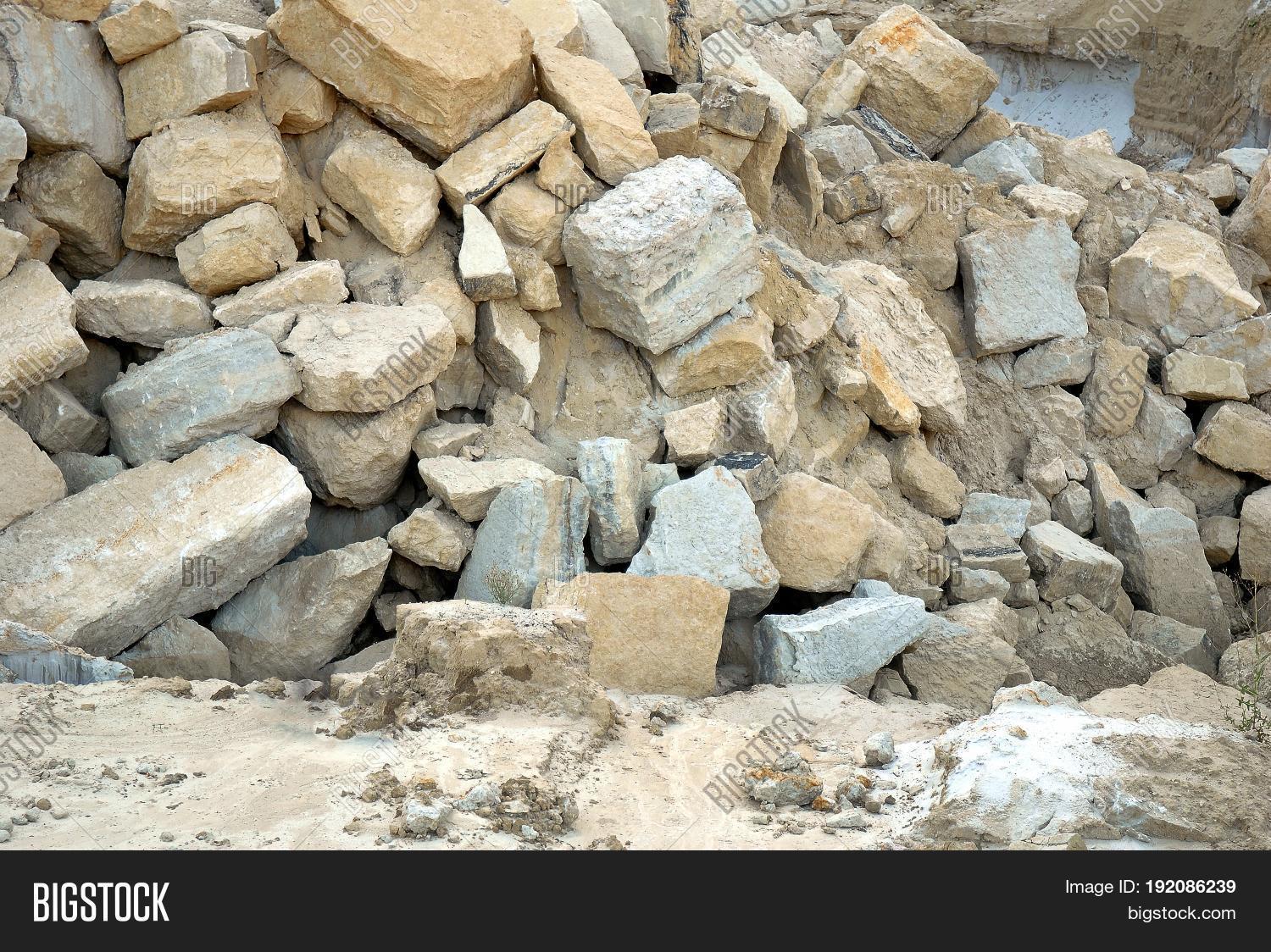 Imagen y foto Mining Quarrying (prueba gratis) | Bigstock