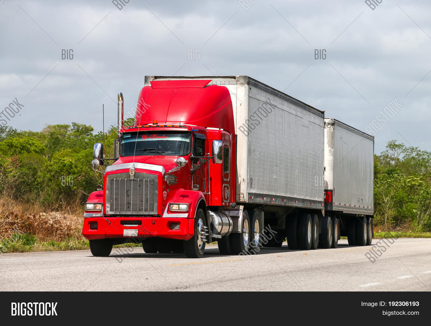 Kenworth T800 Image & Photo (Free Trial) | Bigstock