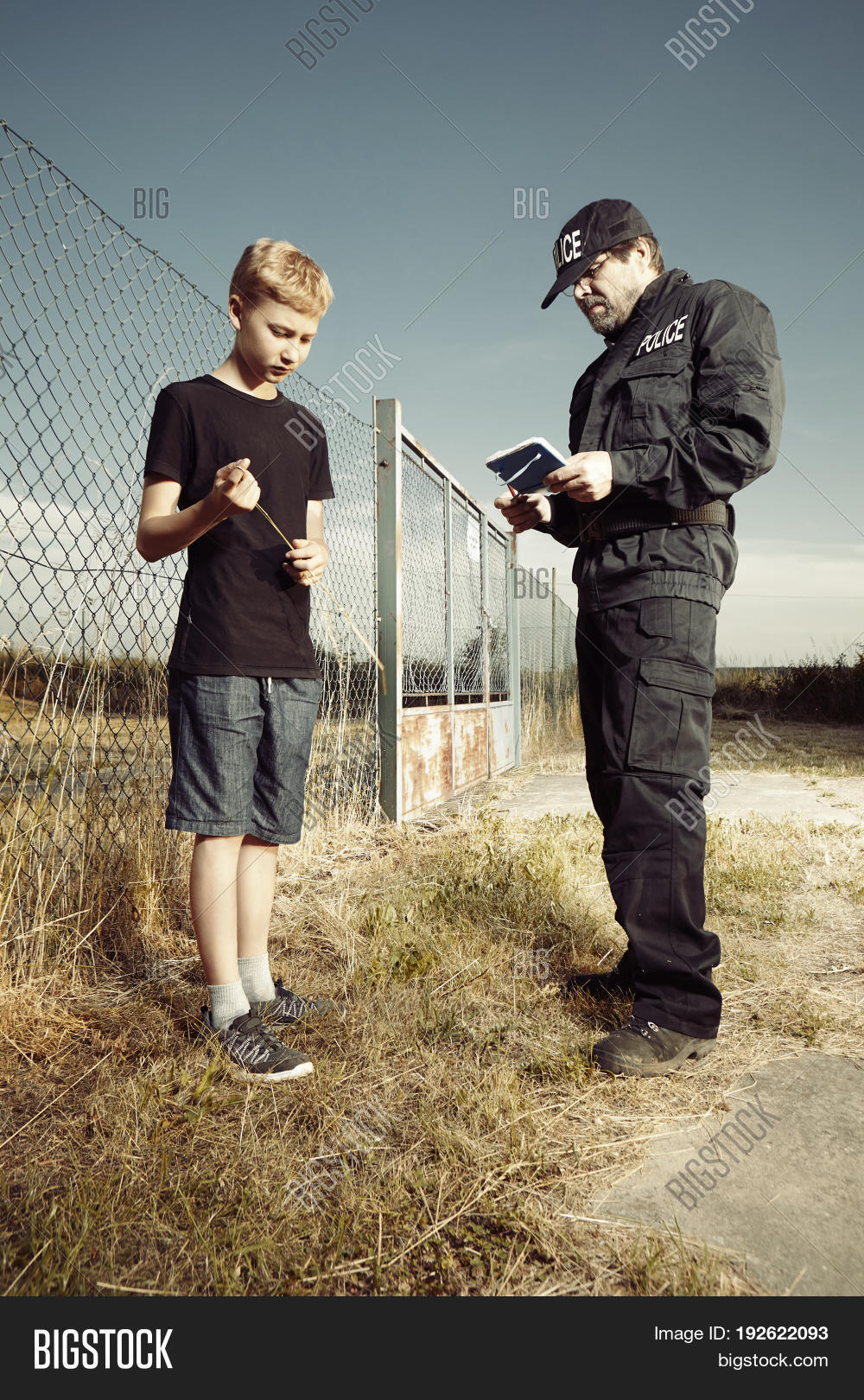 Police Man Questioning Image & Photo (Free Trial) | Bigstock