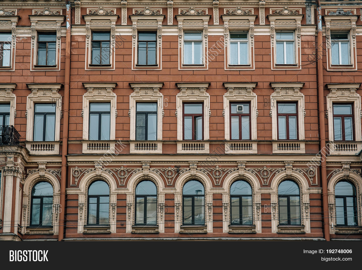 Old Beautiful Building Image & Photo (Free Trial) | Bigstock