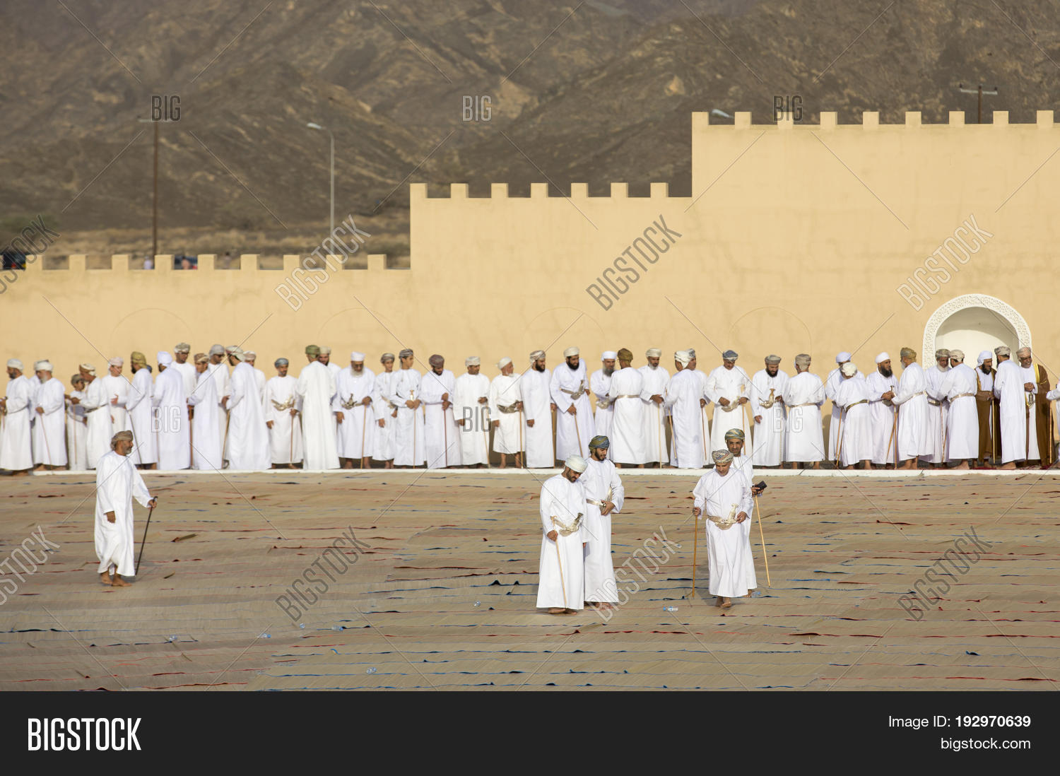 Omani Men Traditional Image & Photo (Free Trial) | Bigstock
