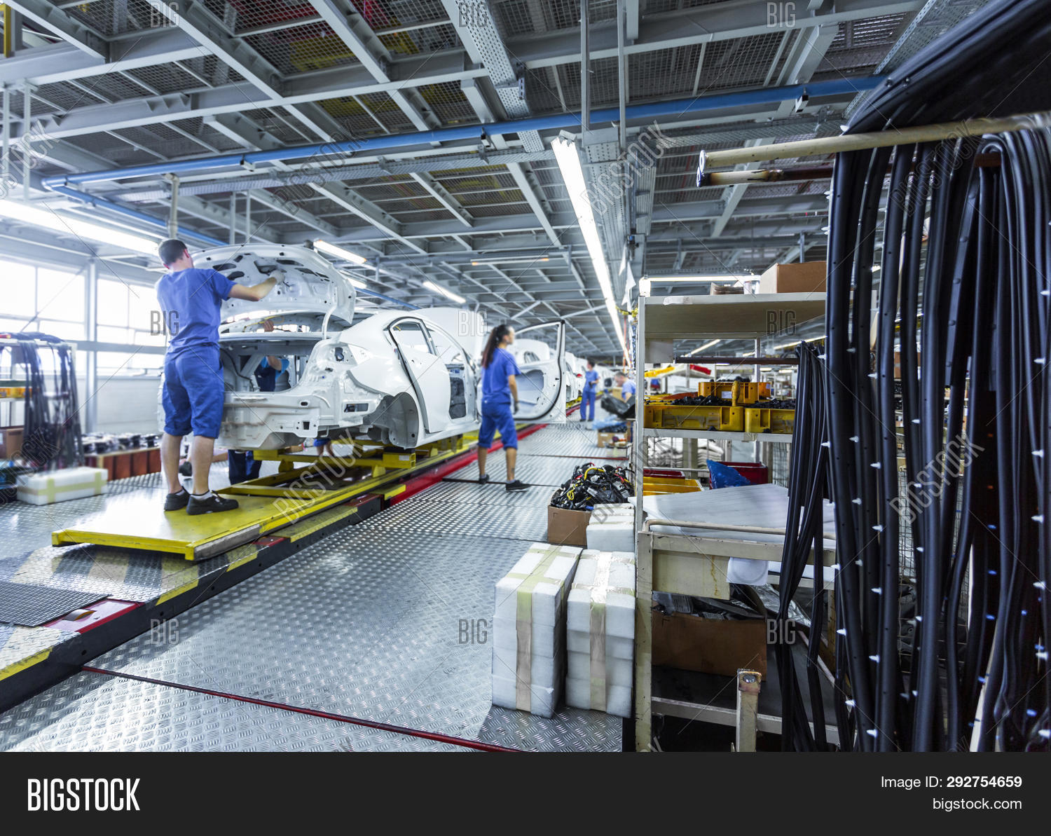 Car Assembly Line Image & Photo (Free Trial) | Bigstock