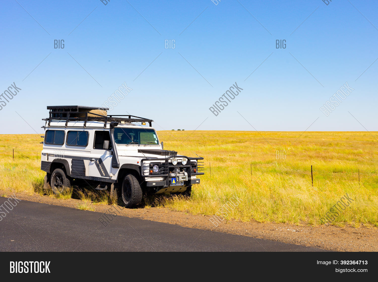 Old Land Rover Image & Photo (Free Trial) | Bigstock