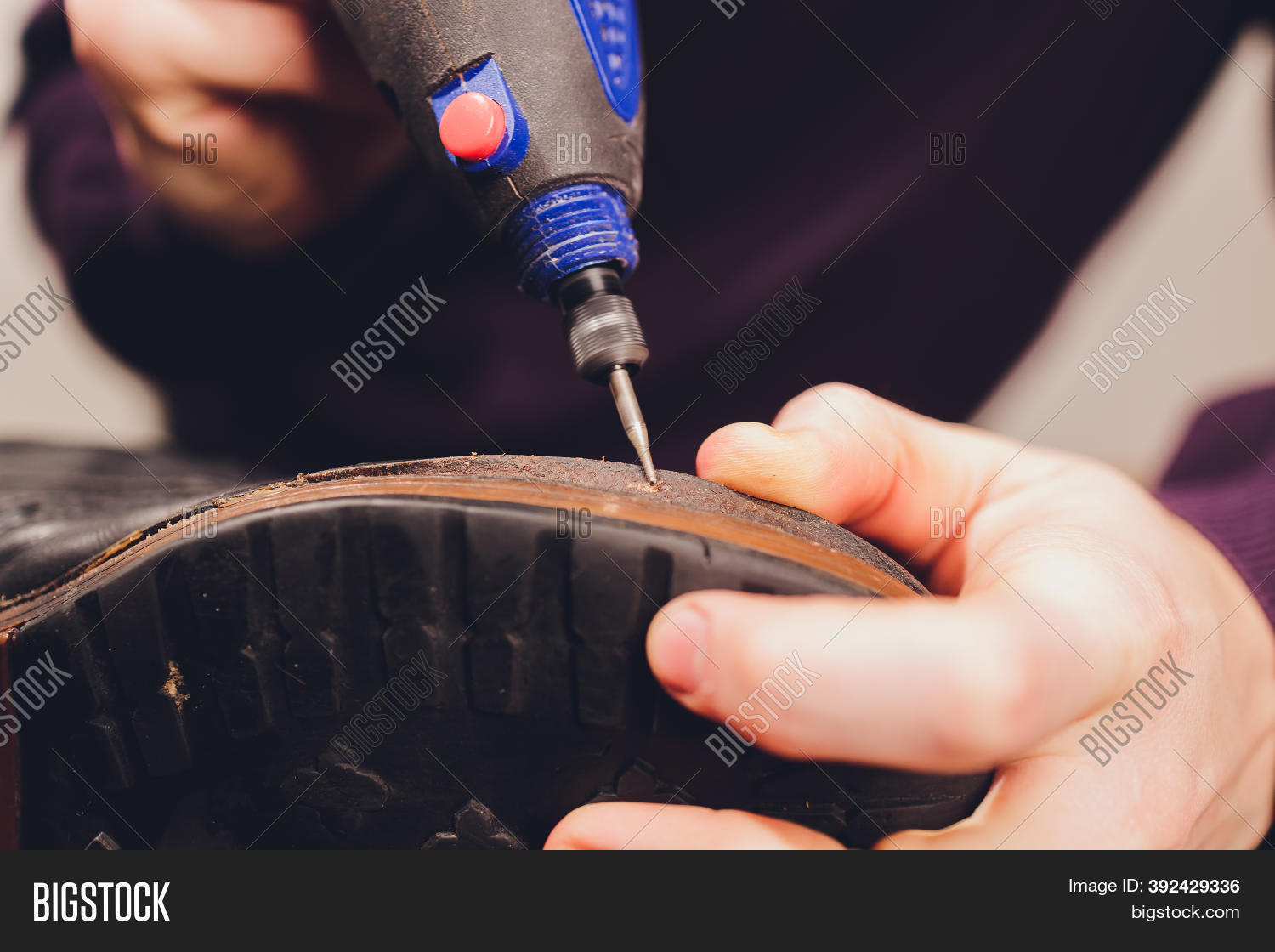 Shoemaker Cuts Sole Image & Photo (Free Trial) | Bigstock