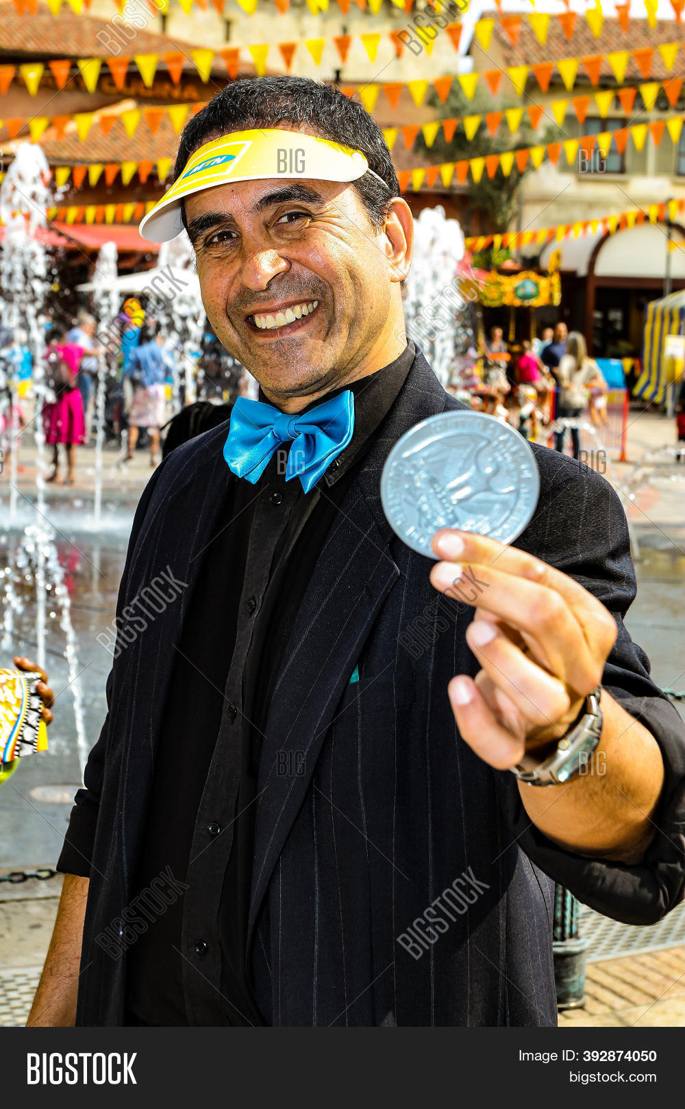 Street Magician Image & Photo (Free Trial) | Bigstock