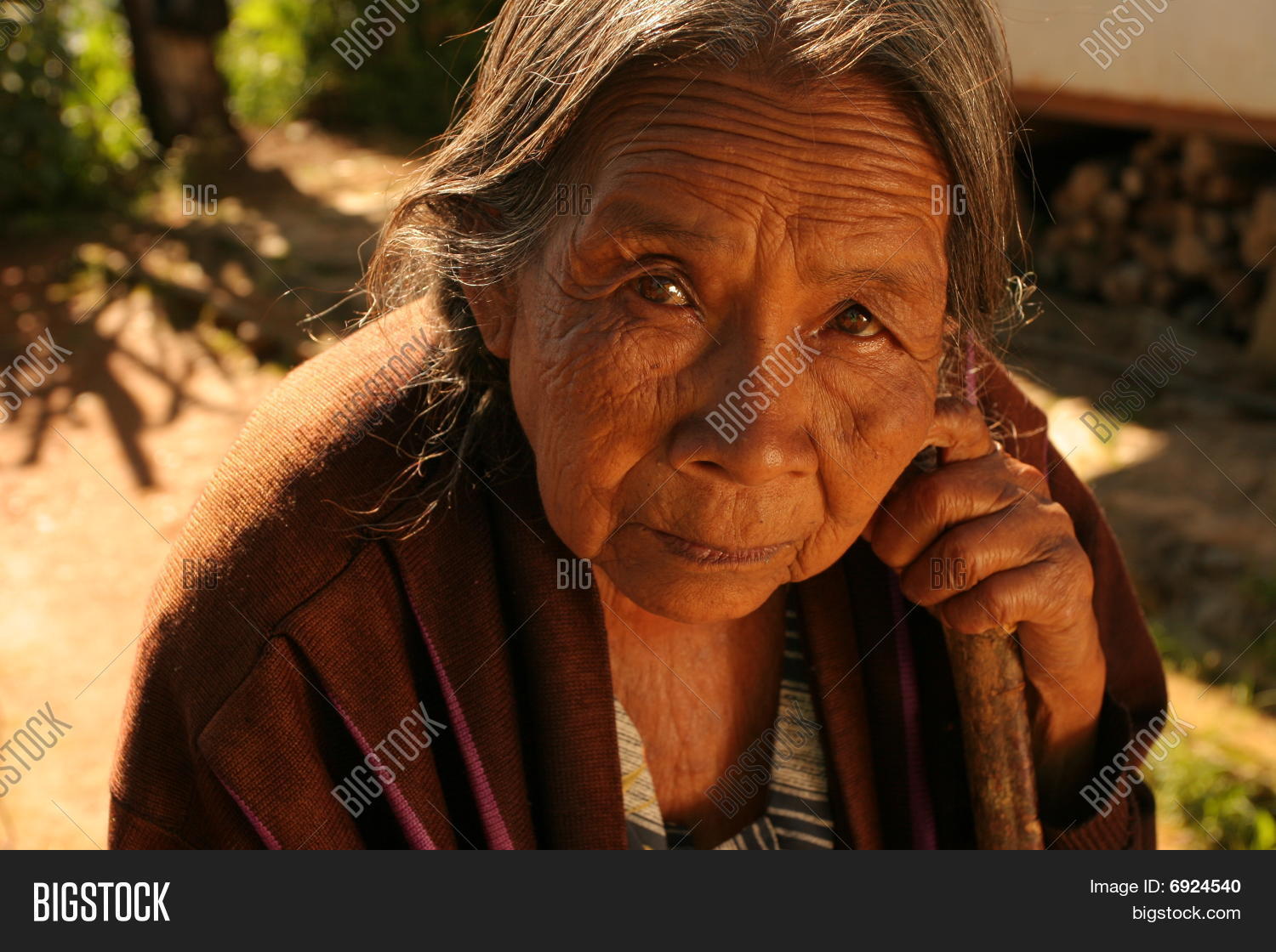 Aztec Medicine Woman Image & Photo (Free Trial) | Bigstock